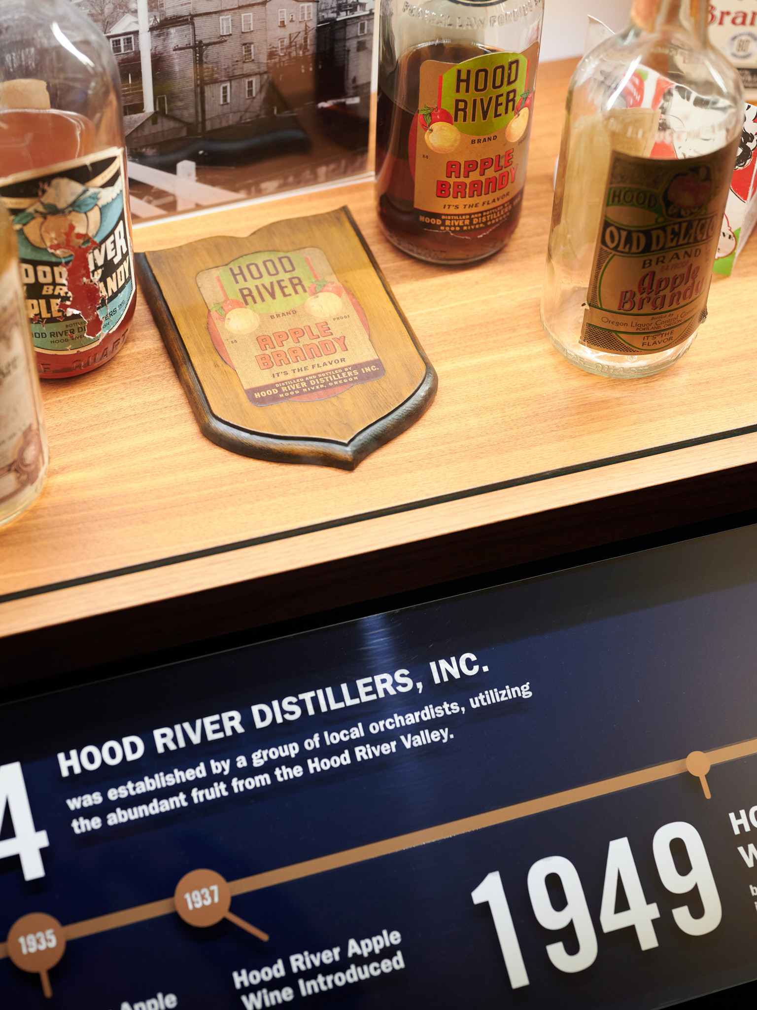 Hood River Distillers – Destination Distillery